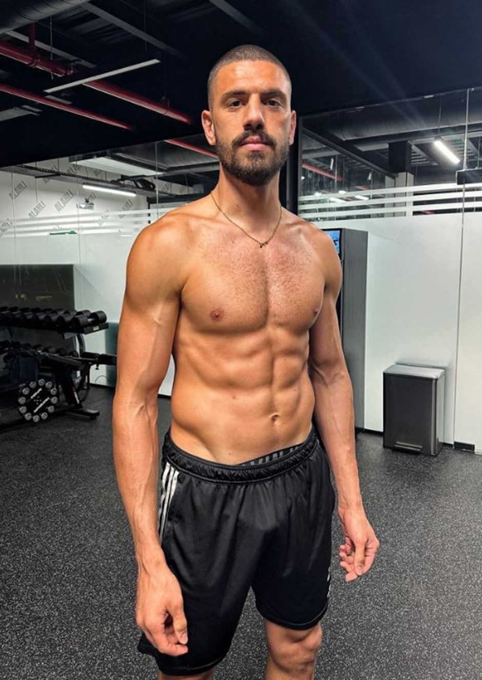 Merih Demiral'ın dönüşü muhteşem olacak! Son hali ile hayranlarından ...