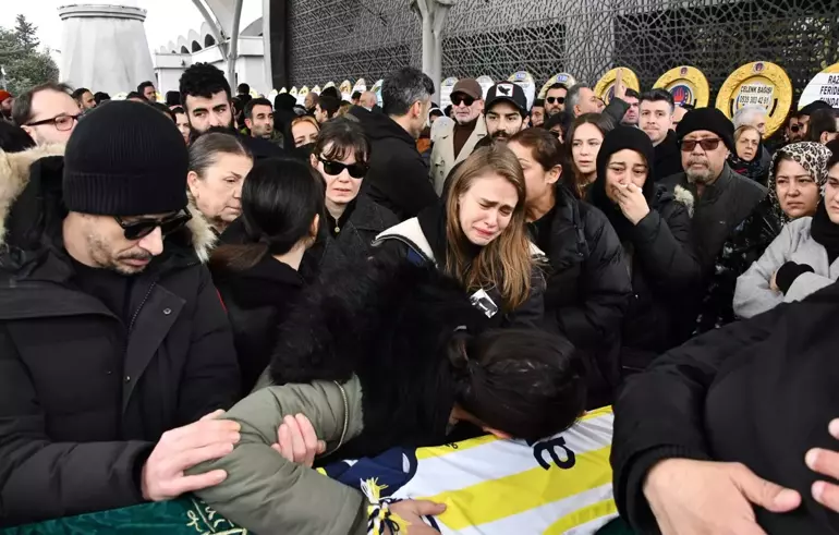 Gözyaşları sel oldu! Seksenler dizisi oyuncusu Efe Deprem son ...