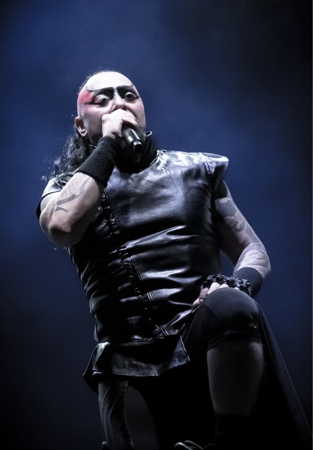 Hayranları ayakta alkışladı! Hayko Cepkin milli maç daha önemli diyerek ...