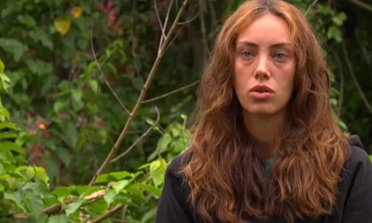 Survivor Senem elendi mi? Senem Genç nereli, kaç yaşında? - TRHaber