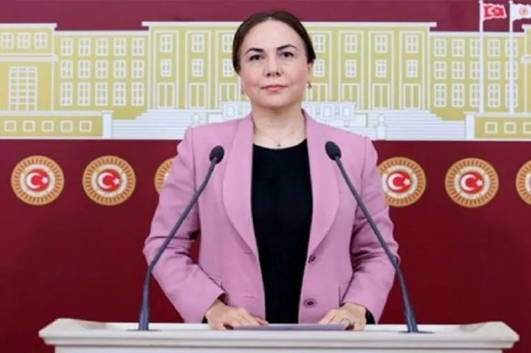 Zeynep Gül Yılmaz kimdir, nereli ve kaç yaşında? - TRHaber Zeynep Gül Yılmaz kimdir, nereli ve kaç yaşında? - TRHaber
