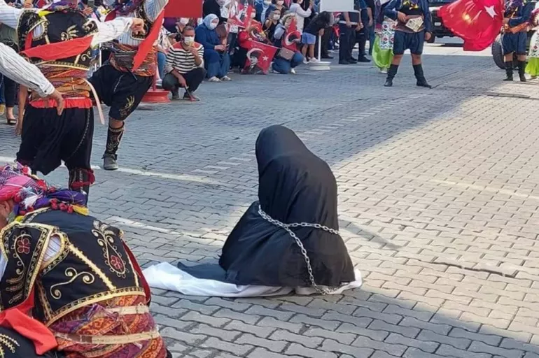 Edremit'teki skandala bir tek o tepki verdi: Türk kadını hiçbir zaman ...