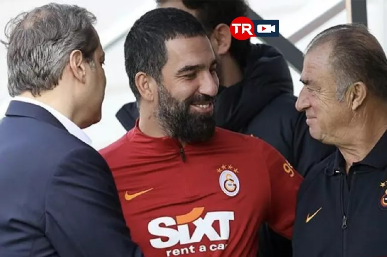 Arda Turan'dan olay paylaşım! Seçim kararı alan Burak Elmas'a gönderme ...