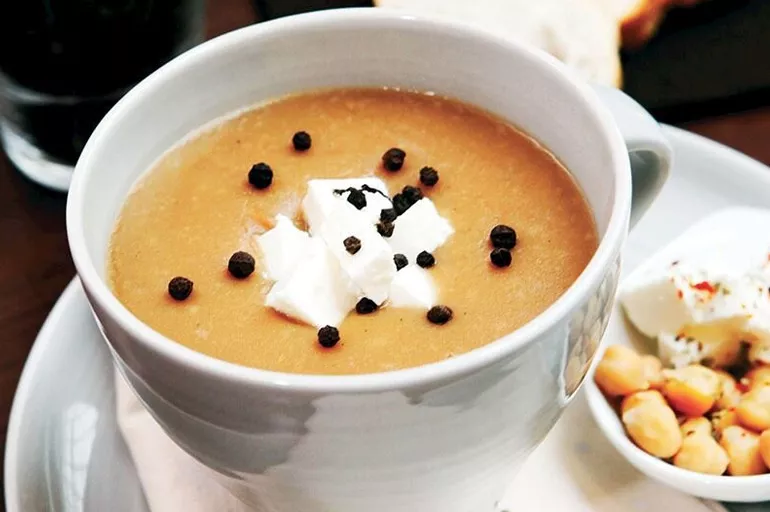 Humus çorbası nasıl yapılır, malzemeleri neler? Humus çorbası tarifi ...