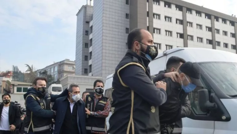 Halil Falyalı cinayeti davası başladı! 6 sanık suçlamaları kabul etmedi ...