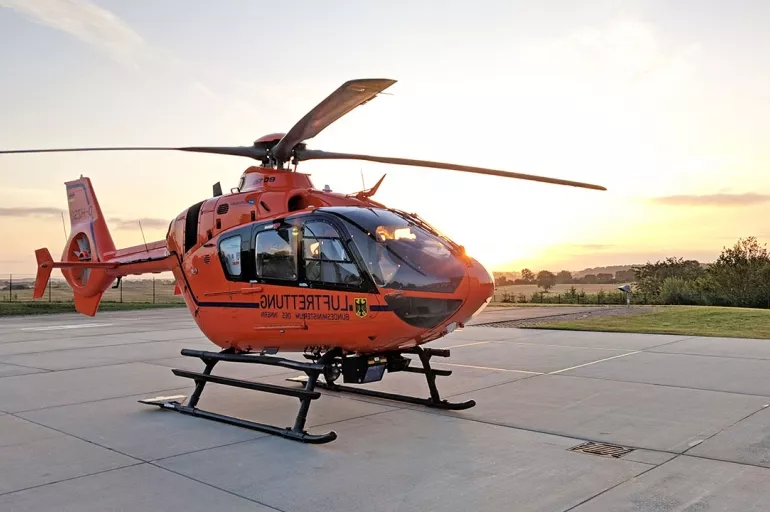 Rüyada helikoptere binmek ne demek? Rüyada helikopterin düştüğünü ... Rüyada helikoptere binmek ne demek? Rüyada helikopterin düştüğünü ...