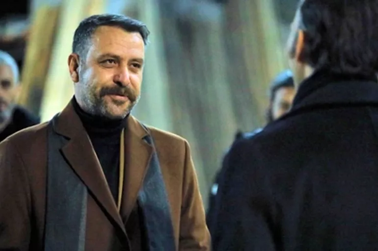 Nejat İşler kimdir, nereli? Nejat İşler kaç yaşında, hangi dizi ve ...