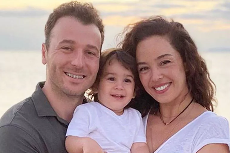 Azra Akın kimdir, nereli ve kaç yaşında? Azra Akın'ın eşi - TRHaber