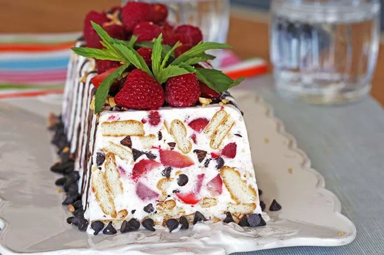 Çilekli parfe tarifi nedir? Çilekli parfe nasıl yapılır, malzemeleri ne ...