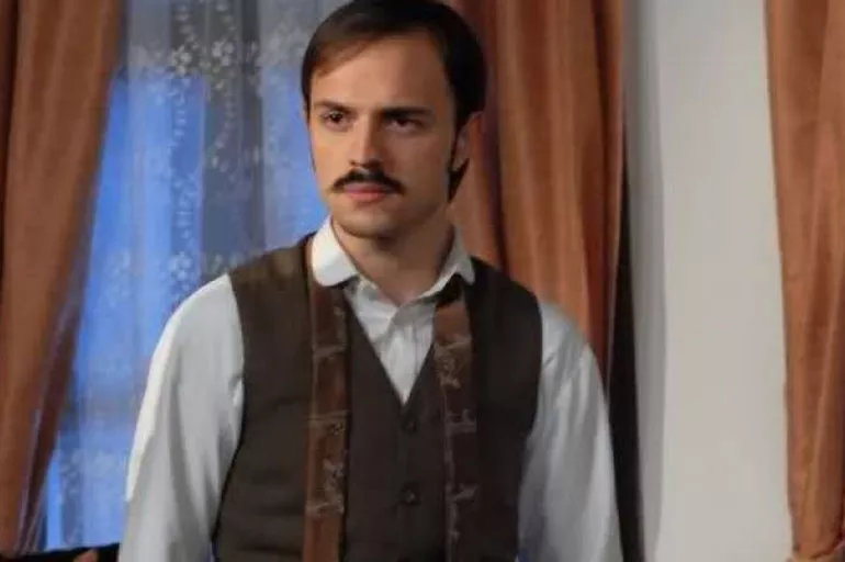 Erman Saban kimdir, kaç yaşında? Balkan Ninnisi oyuncusu Erman Saban ...