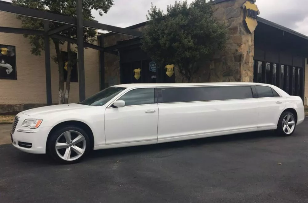 Rüyada limuzin görmek ne demek? Rüyada limuzine binmek ne anlama ...