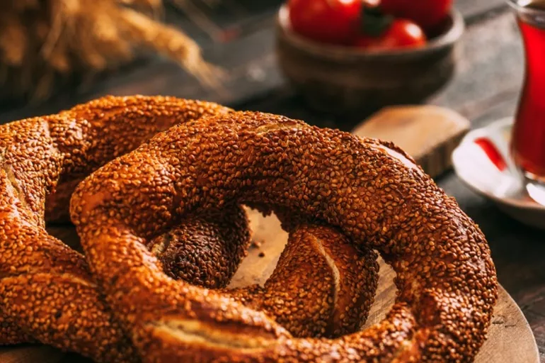 Ekmek ve simit fiyatları güncelleniyor: O illerde ekmek zamlandı - TRHaber