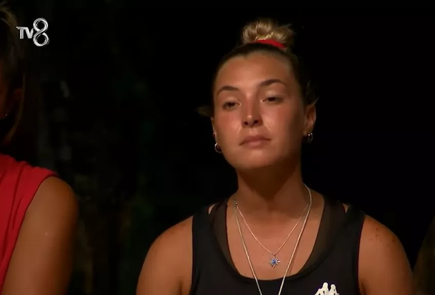 Survivor'da kurtlar sofrası! En zayıf halka Sude mi gidecek? - TRHaber