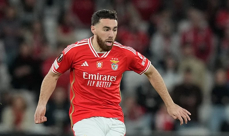 Orkun Kökçü çıkınca 7 dakika dayanamadılar! Attığı golle şampiyonluğa ...