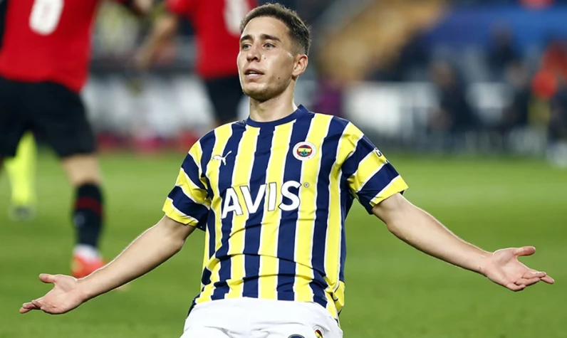Fenerbahçe'de beklenen ayrılık: Emre Mor, Süper Lig ekibine imza atıyor ...