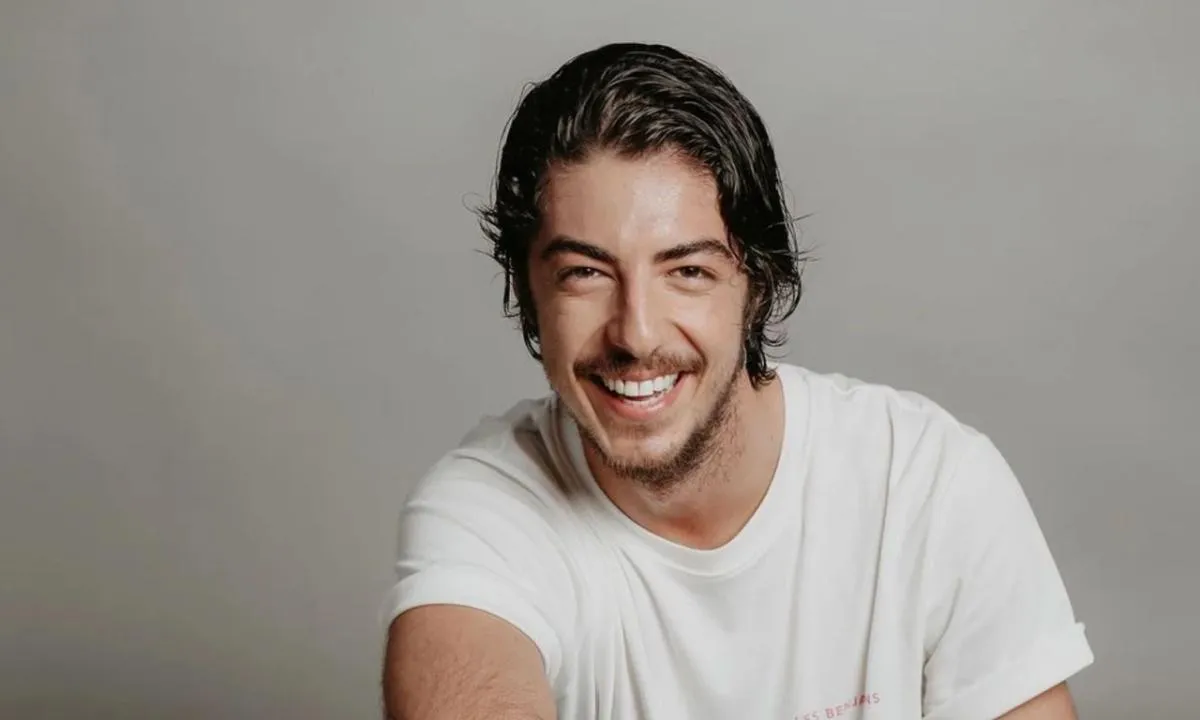 Muhabir dizisi Uğur kimdir? Mekin Sezer kaç yaşında, nereli? - TRHaber