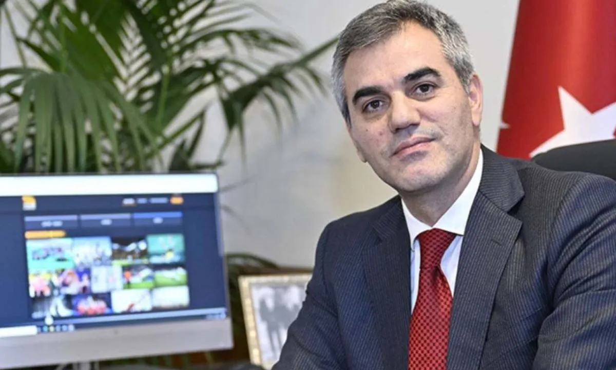 Talip Uzun kimdir? TBMM Genel Sekreteri Talip Uzun nereli, evli mi ...